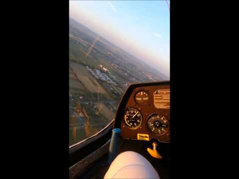 Aeroklub Ziemi Zamojskiej - Szybowcowe Fikołki