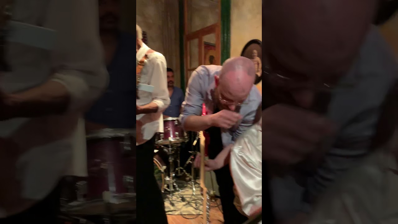 Fred Thomas at Bar LunÀtico