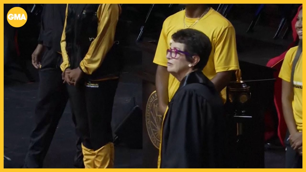 Billie Jean King earns college degree at age 82