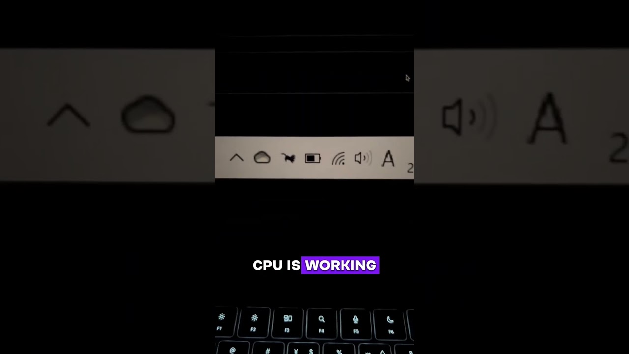 This Little Cat Runs on Your Taskbar 🐈‍⬛