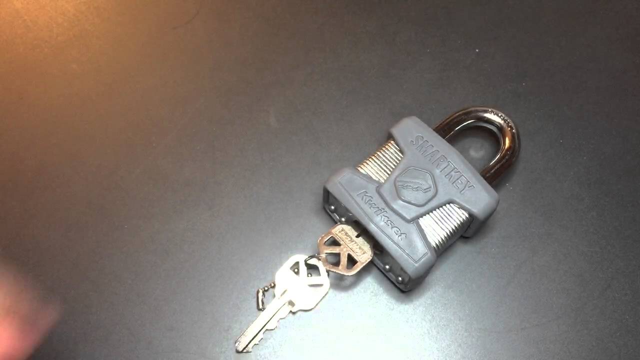 [151] Kwikset SmartKey Padlock Picked