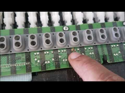 Yamaha Portable Grand DGX 660 music keyboard broken key and some keys no sound