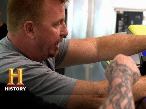 Biker Battleground Phoenix: Paul Works On A New Bike (S1, E4) | History