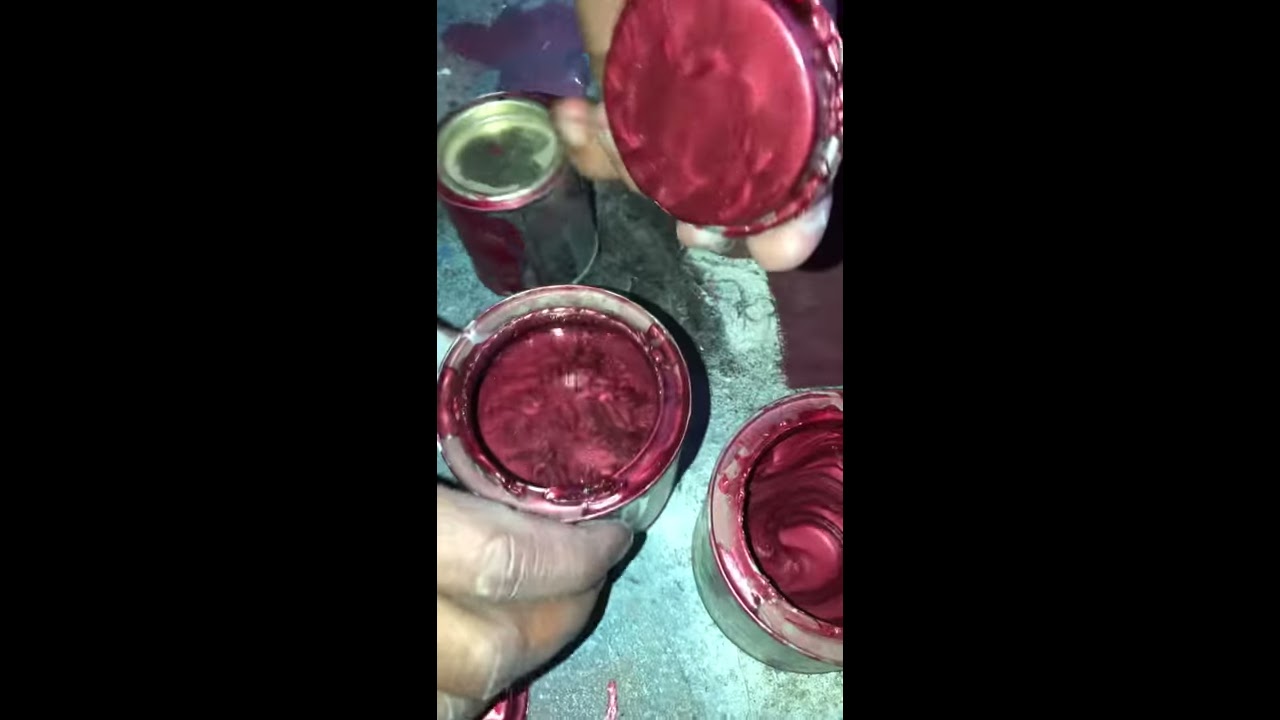 DU PONT RED METALLIC PAINT
