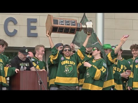 Sports Spotlight: Muskies Win The Clark Cup