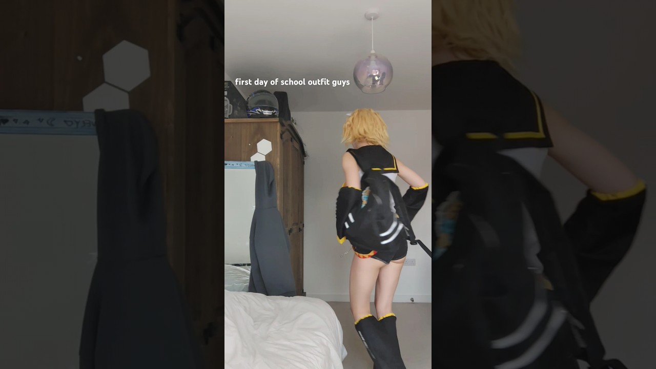 oh my GOD it has been a billion years since I posted on here #cosplay #kagaminerin