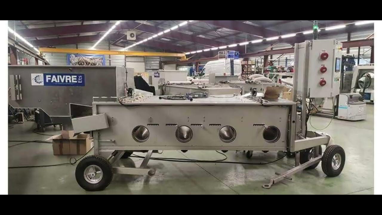 Elastel Modbus Gateway EG324 Lite in manufacturing