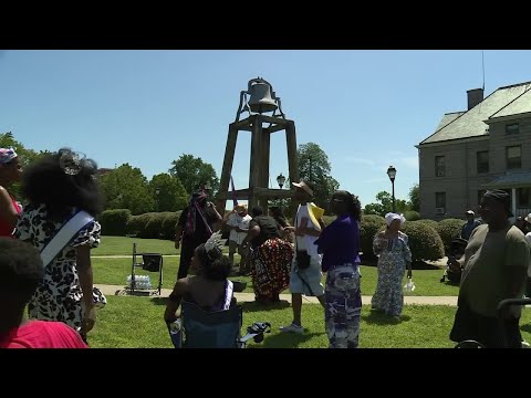 Dozens gather to celebrate Juneteenth at Virginia Union University