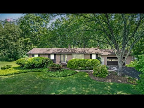 1682 Totts Gap Hill Rd, Stroudsburg, PA
