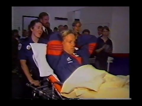 Steven Clark knee injury - 1990 - Melbourne Demons - Round 3 v Essendon - AFL