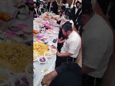 "we're already in the days of moshiach, just need to open our eyes"