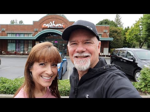 Indian Food In America 🥘 Gujarati / Rajasthani Mix Thali at Rajdhani in Issaquah, WA