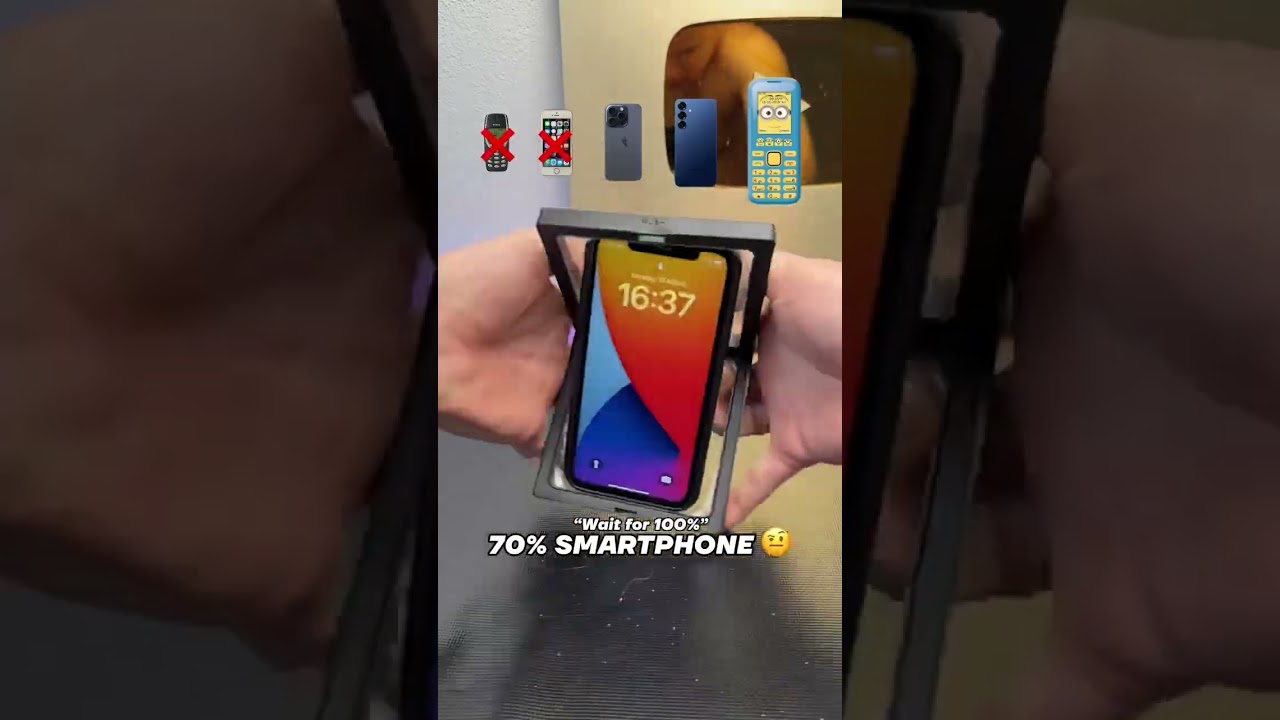 SMARTPHONE EVOLUTION 🧐