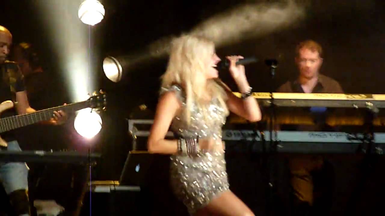 Pixie Lott Album Lauch - Turn It Up