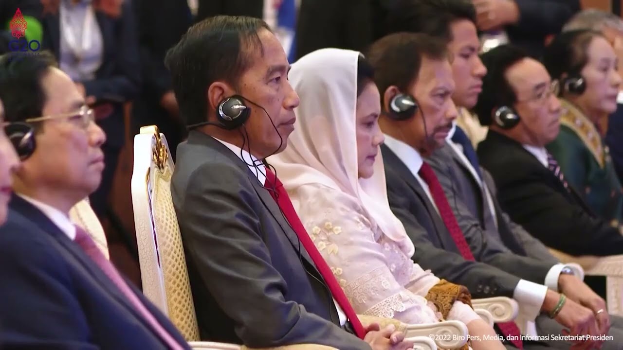 ASEAN summit participants to discuss human trafficking (English)