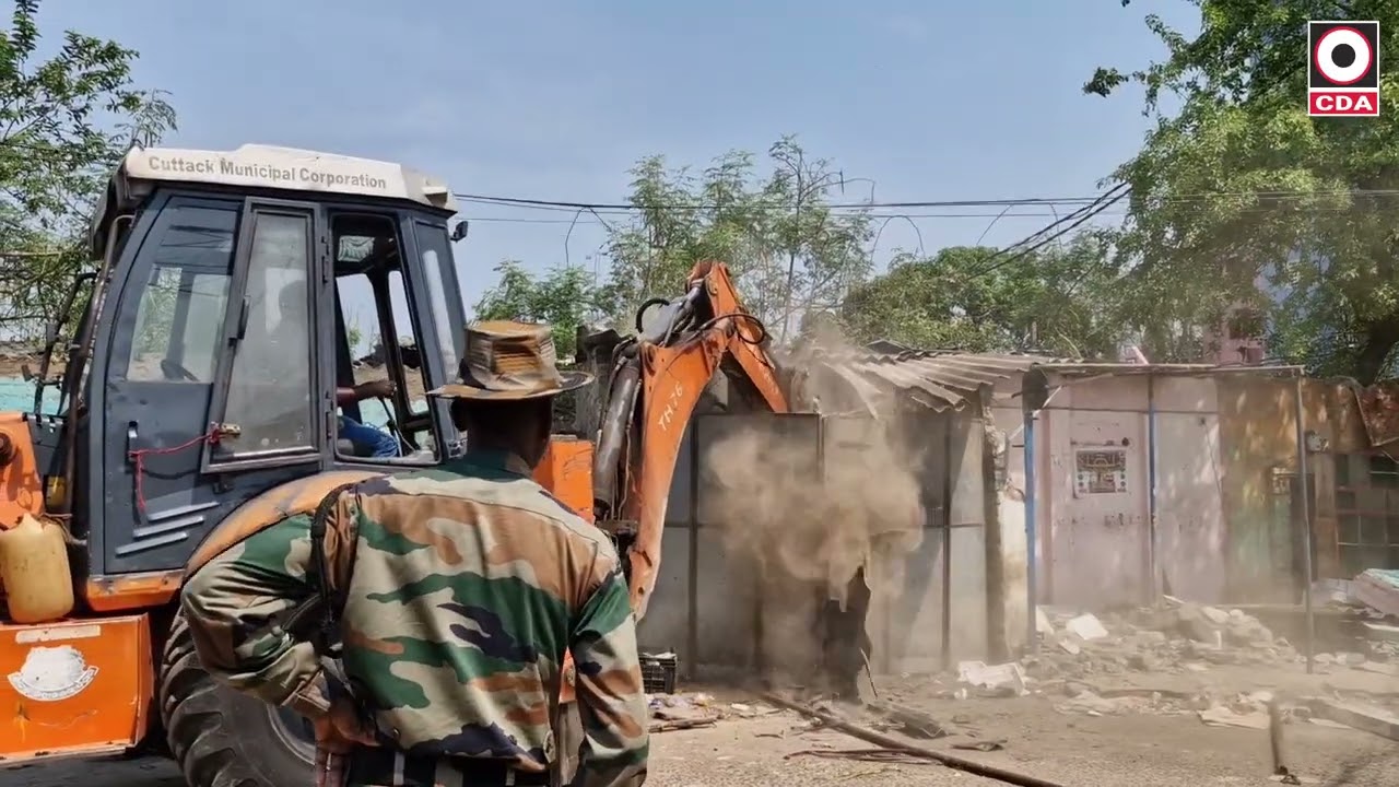 CDA Continues Eviction Drive at Krushak Bazar | CDA Cuttack