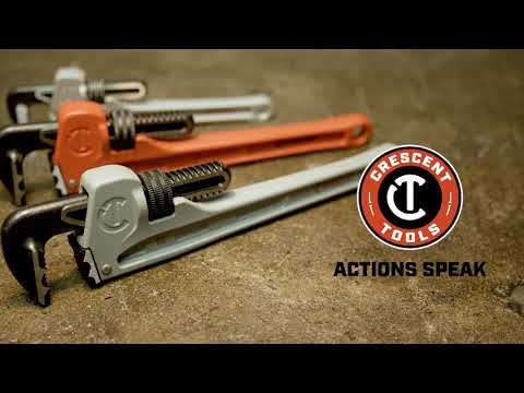 Crescent Pipe Wrench - 0:15