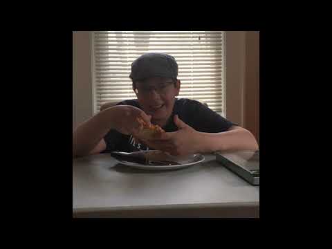 Ellio’s Frozen Pizza Review/ ThePizzaBoss Foodie