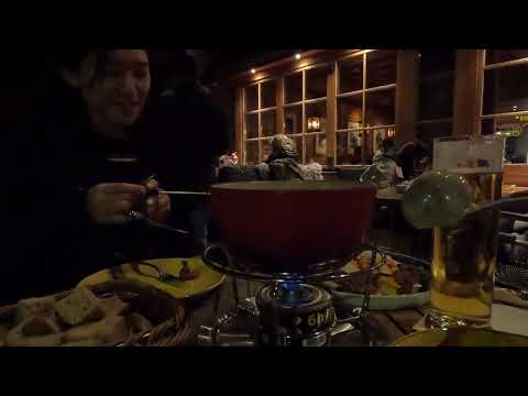 344. 10.11 그린델발트(숙소 맞은편에 위치한 식당 Barry's에서 저녁식사 / feat. 퐁듀 & 뢰슈티) GX060168