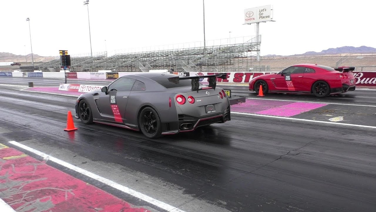 Nissan GT-R NISMO Vs. Nissan GT-R NISMO Drag Race Is an Aerodynamics ...