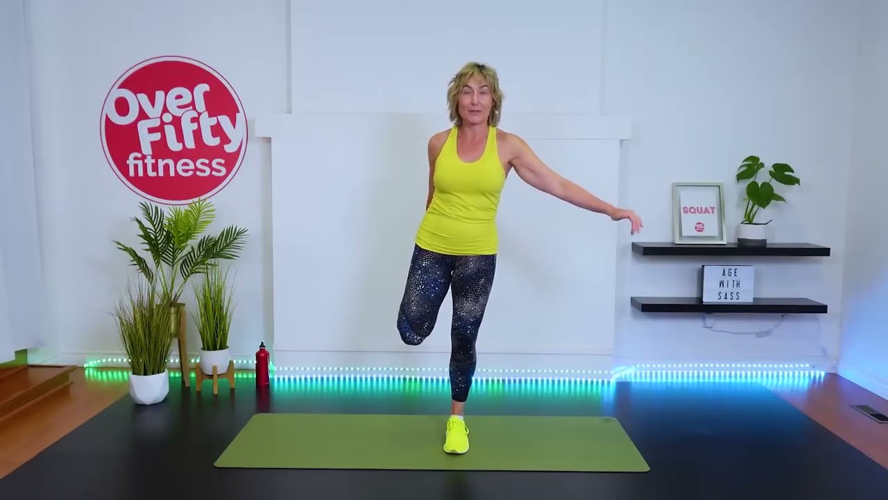 GILF workout fast motion 4