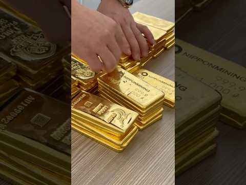 This is truly a gold bar fit for the wealthy #goldaccessories #gold #goldworks #money #goldmaker