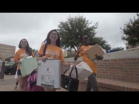 Move-In Day 2016