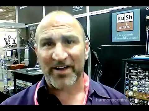 Chris Pelonis Model 42 Monitor - High-Quality Display for Optimal Viewing