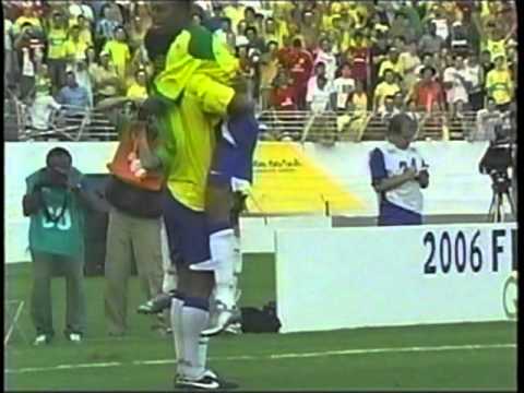 2005 (June 5) Brazil 4-Paraguay 1 (World Cup qualifier).mpg :: Golos ...