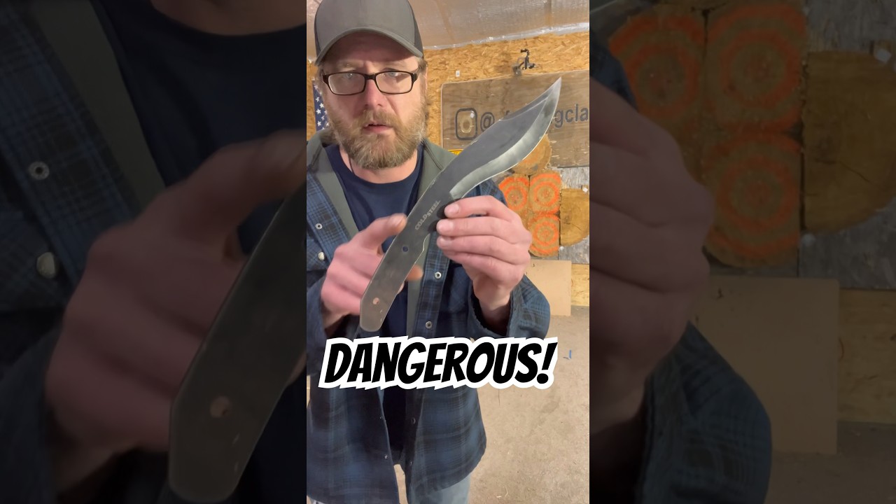 THE MOST DANGEROUS THROWING KNIFE ON THE MARKET. EXPERTS ONLY! #knifethrowing #danger #expertsonly