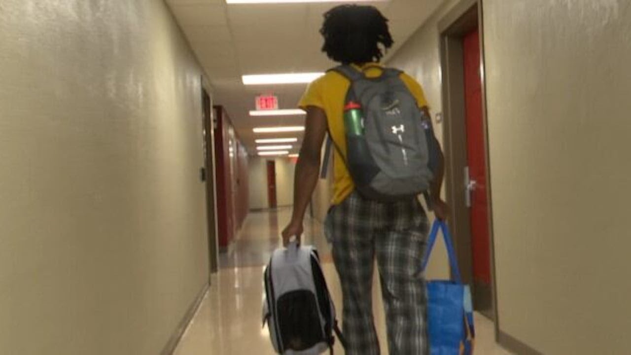 SUNY Canton students move in for new school year