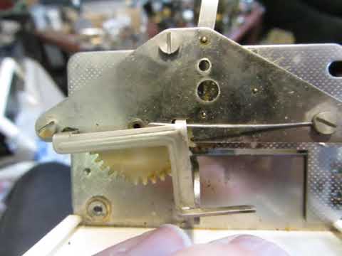 Exposé: innards of the self winding Zappleruhr