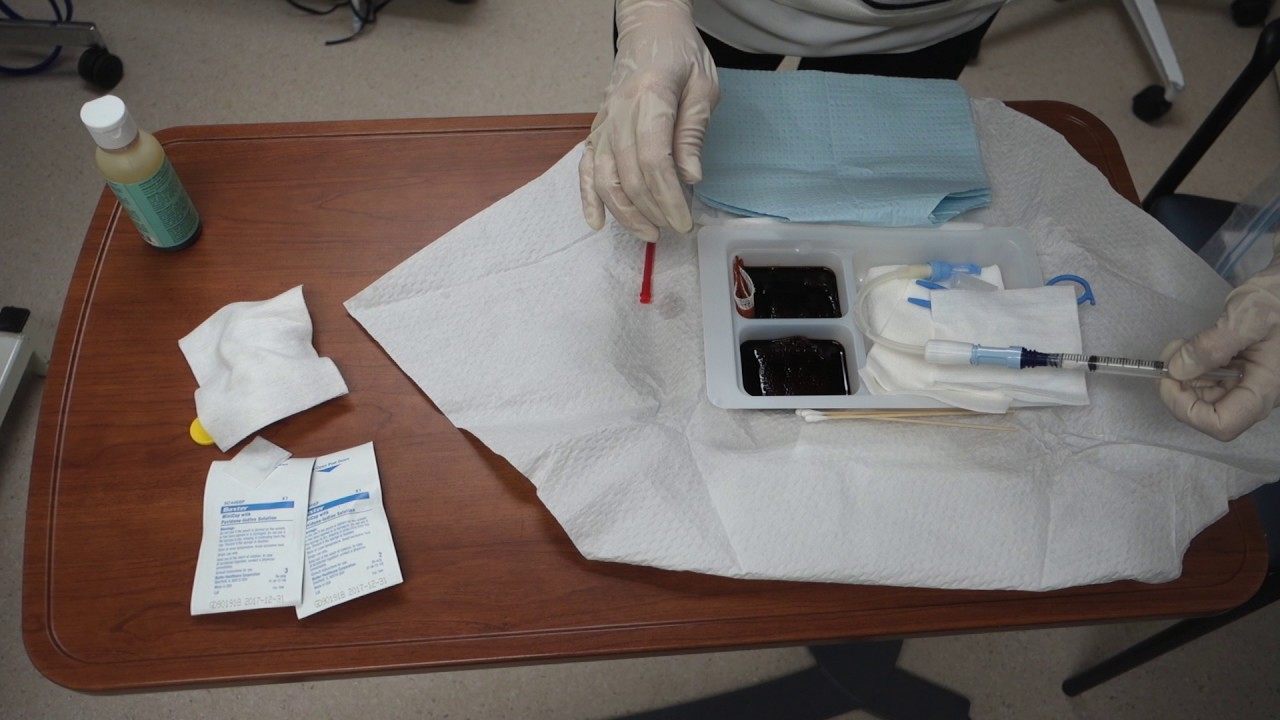 Procedure for a Baxter Transfer Set Change - Code 30.80.01