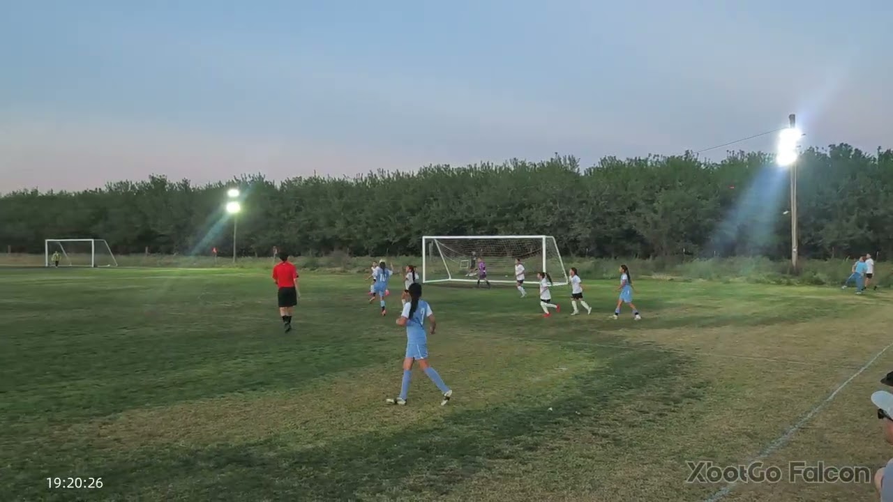 MVLA EAST 2016/17 Girls VS CVFA 2016/17 Girls 