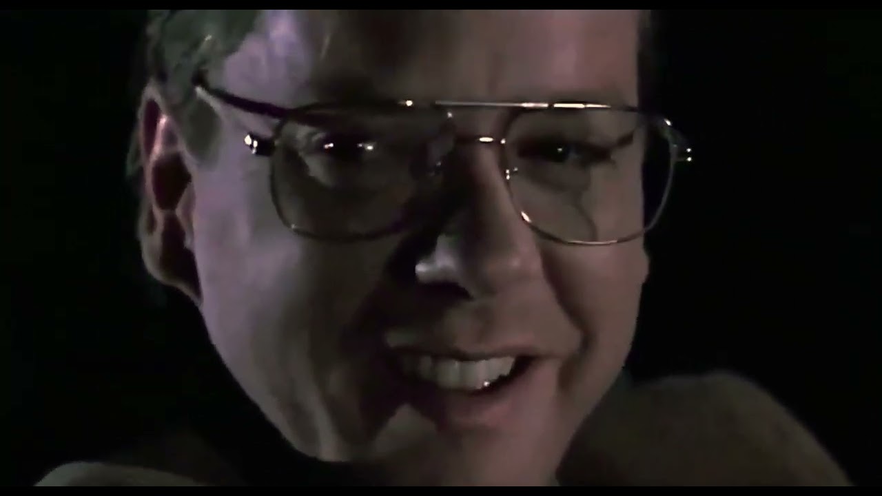 Freeway (1996) Bob told her with a mouth A about Garbage Pepole