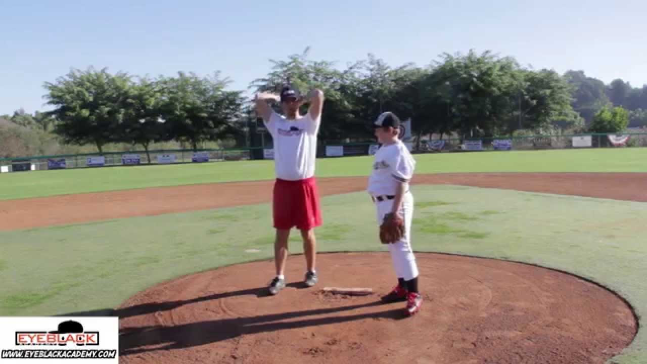 Baseball Pitching Lesson: Stretch vs Windup