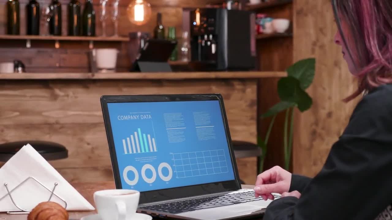 Analyzing Data Stock Video