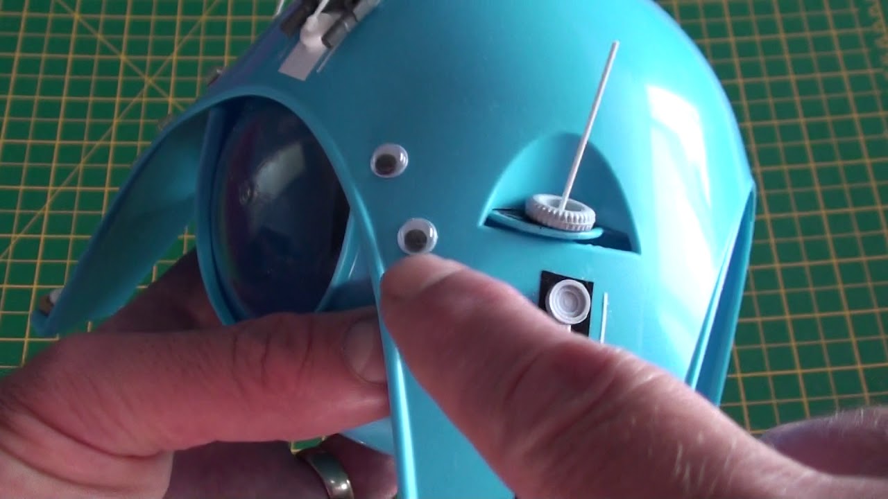 Jagoroth inspired scratch built space craft - Part 1