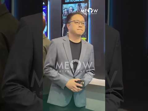 Bắt gặp ánh mắt đầy tự hào của Victor Vũ nhìn bà xã Đinh Ngọc Diệp được khán giả yêu thương