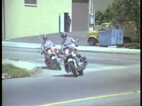 CHiPs - S03E06 Scene 2