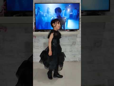 Baile de Merlina #merlina #baile