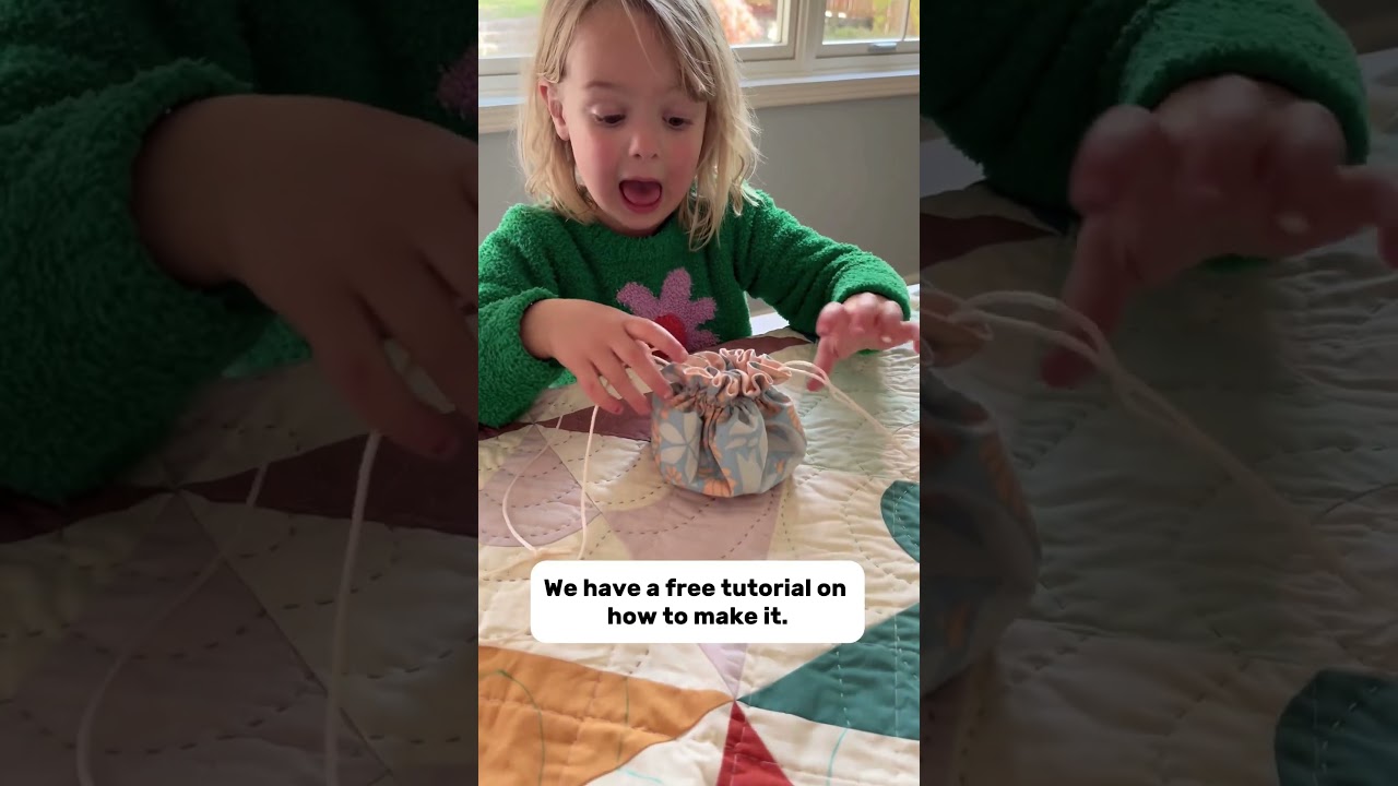 FREE tutorial - https://suzyquilts.com/jewelry-pouch-pattern/