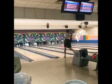 an interesting gutterball #bowling #lane #sportsfail