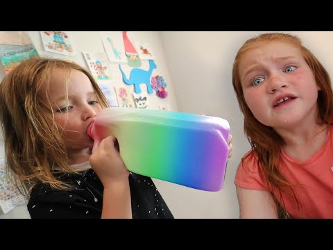 MYSTERY DRiNK GAME!! Adley & Mom make a Gross Family Challenge! Niko gets a Rainbow Juice surprise!