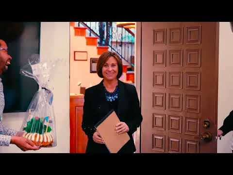 Celebrating Carolyn Lucia as a Finalist for Parenting OC's Top Leader Award | Fairmont Prep Academy