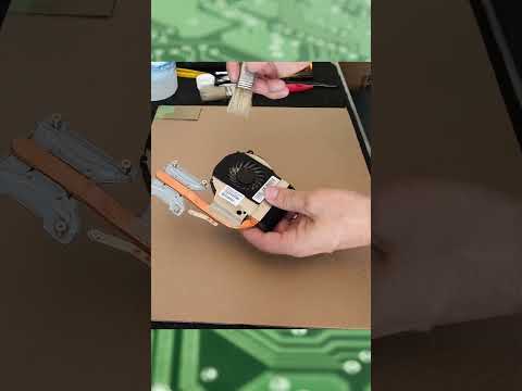 Tutorial on how to clean your laptop explained in less than 13 minutes !