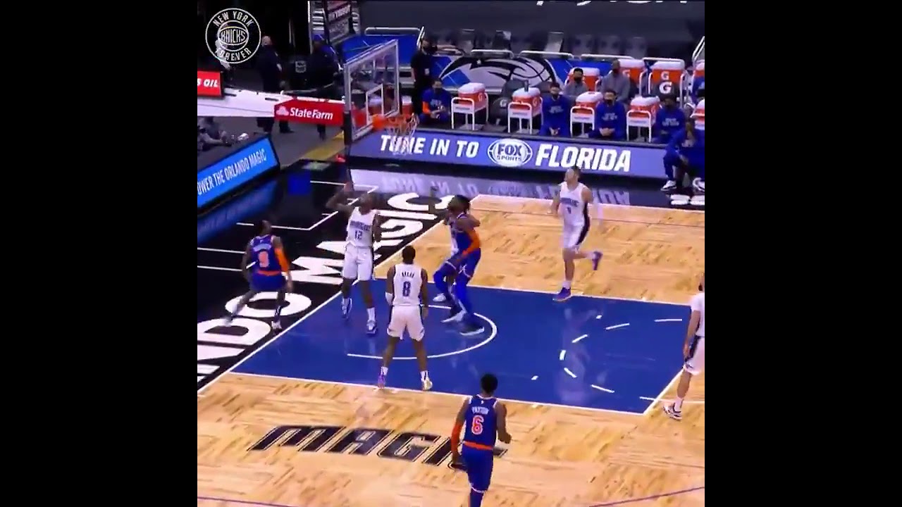 Rj Barret drive hard the basket for difficult lay up! ( 02.17.2021)