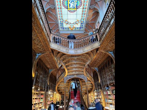 Porto Portugal LELLO bookstore and Majestic Café in PORTO