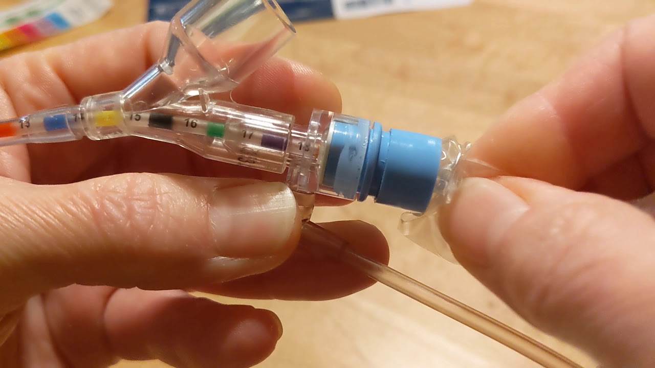 How to determine suction depth when using a halyard closed suction system