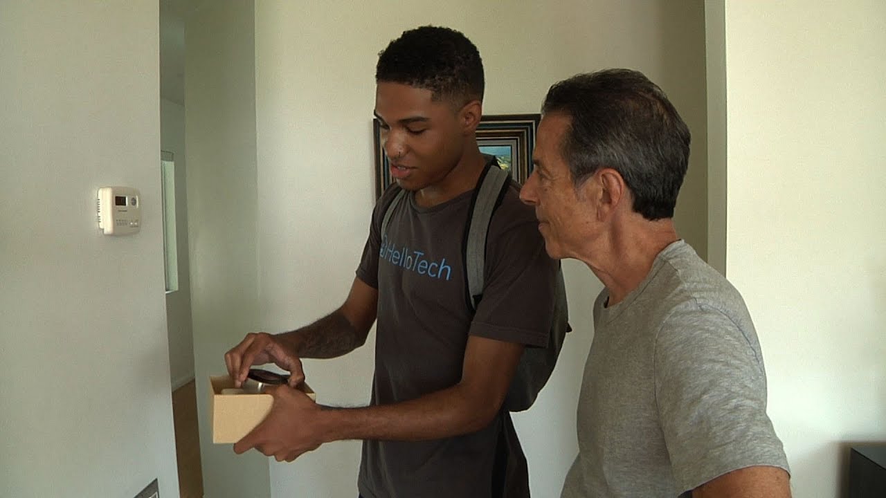 In Need of In-Home Tech Support? HelloTech Has Got You Covered